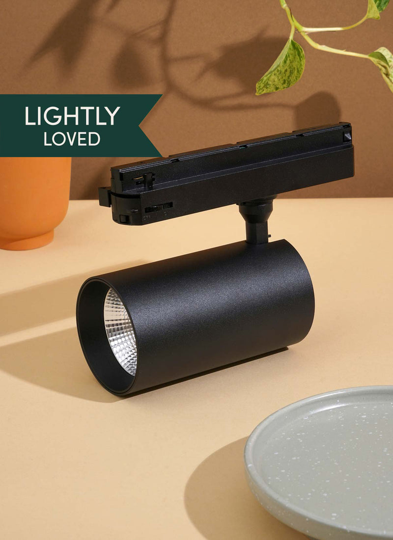Refurbished Highland™ Track Light - Lightly Loved - Soltech