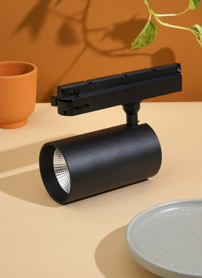 Track Lighting for Indoor Plants | Grow Light Track Lighting | Highland ...